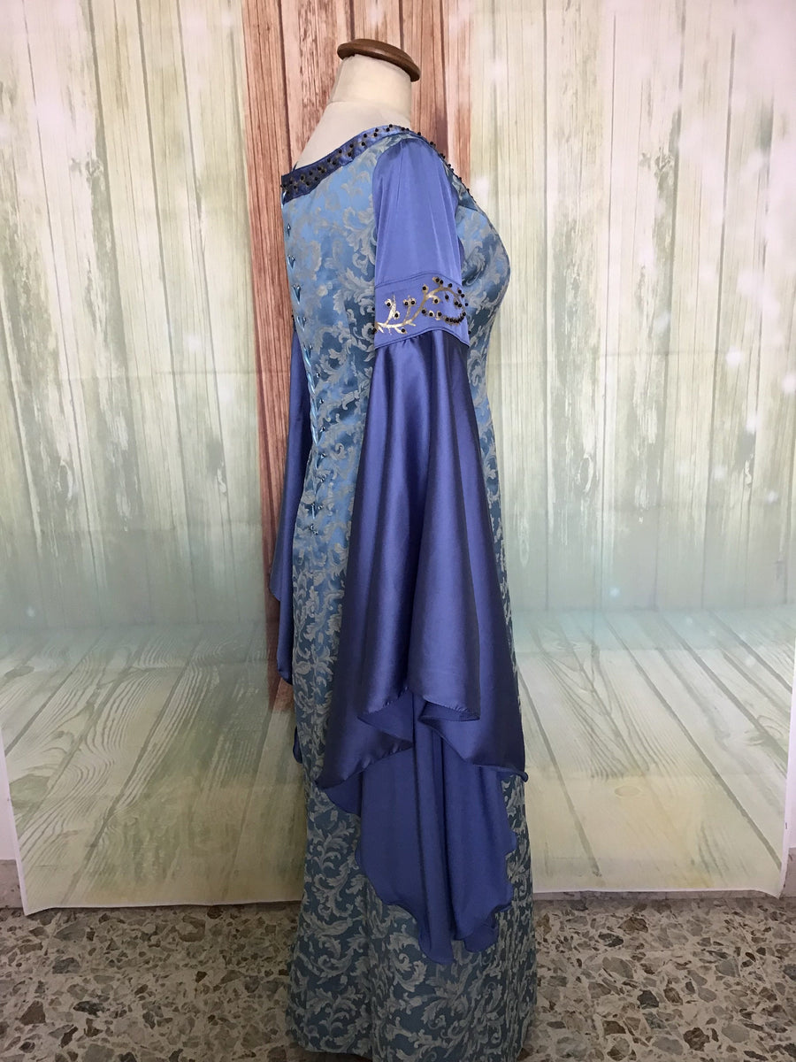 Narnya Cosplay Coronation Susan – Cosplayrr
