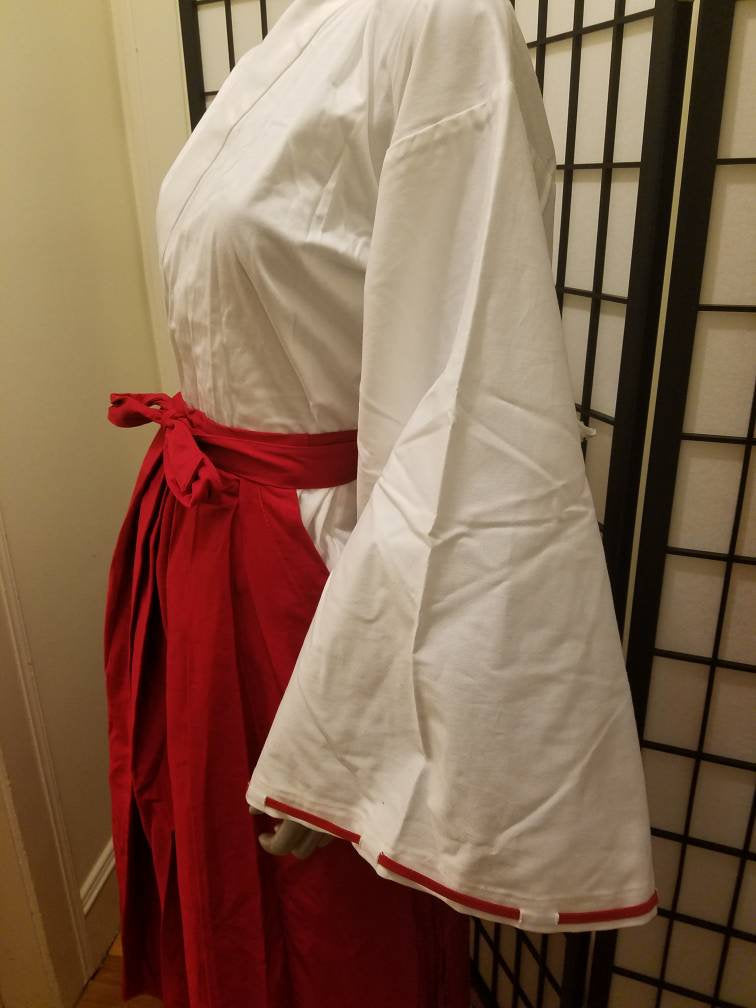 Miko Shrine Maiden Kimono and Hakama pants – Cosplayrr