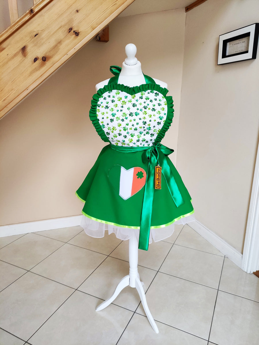 St Patrick's Day apron, irish style apron, shamrock Irish collection ...